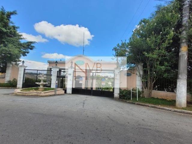 Lote / Terreno em Lajeado Cotia