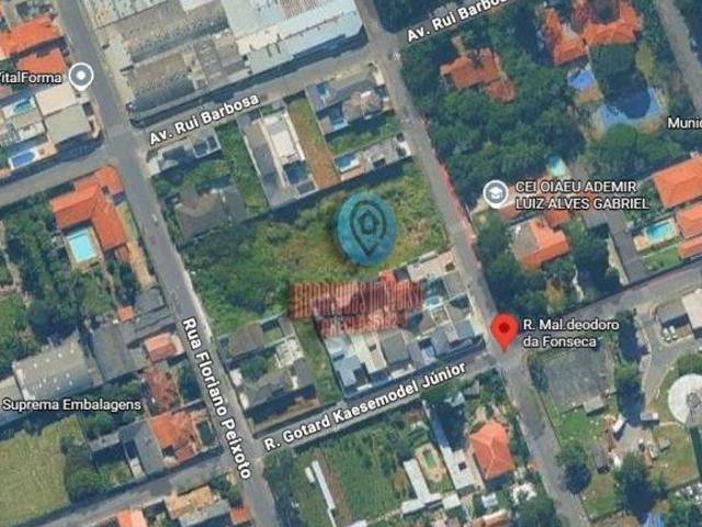 Lote / Terreno em Vila Romanópolis Ferraz de Vasconcelos