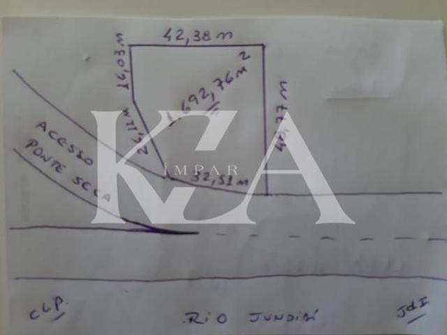 Lote / Terreno para venda e aluguel em Área Industrial de 1692.00m²