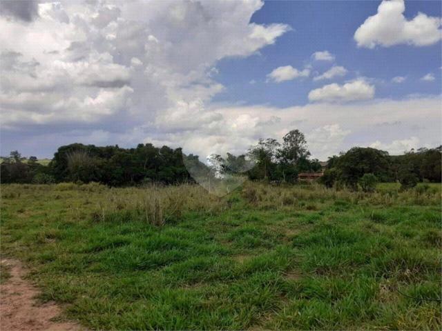 Lote / Terreno para venda em Bairro Da Ponte Alta em Jarinu São Paulo de 27000.00m² com 2 Quartos e 30 Garagens