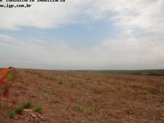 Lote / Terreno para venda em Centro de 2000.00m²