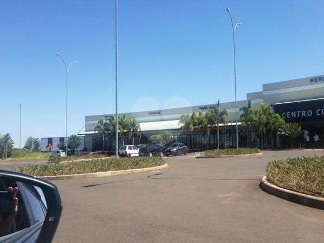 Lote / Terreno para venda em Centro de 900.00m²
