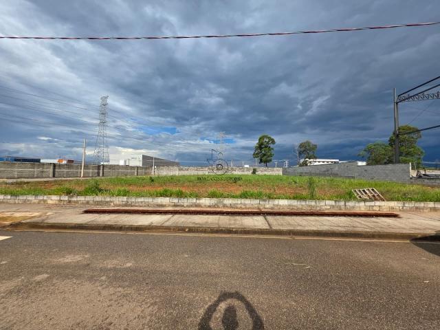 Lote / Terreno para venda em Iporanga em Sorocaba São Paulo de 1685.00m²