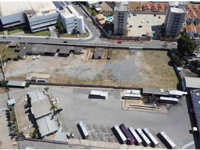 Lote / Terreno para venda em Jardim Vera Cruz de 90300.00m²
