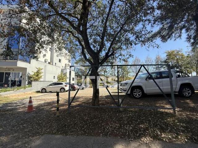 Lote / Terreno para venda em Loteamento Alphaville Campinas de 646.00m²