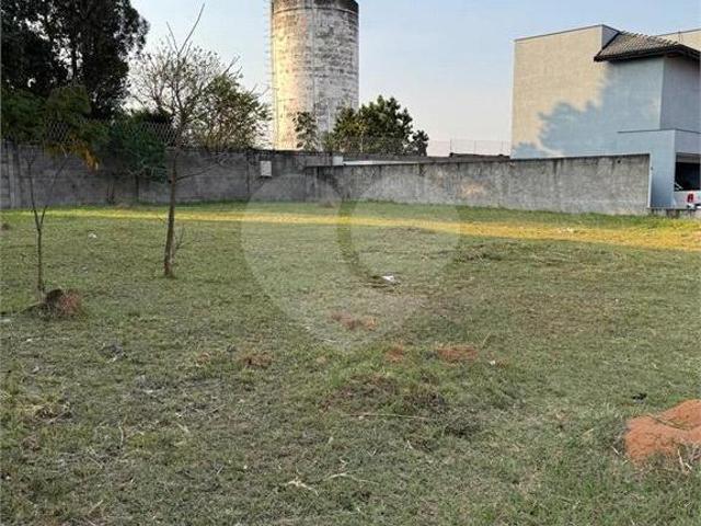 Lote / Terreno para venda em Loteamento Vale Azul I de 633.00m²
