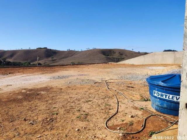 Lote 1700m² plano e murado No Granjeamento Colorado Oportunidade de construir sua Granja