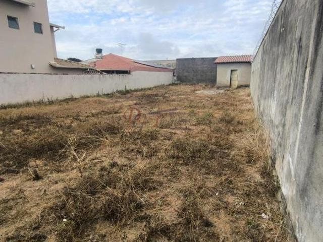 Lote 100% plano à venda no bairro Jardim Petrópolis em Betim