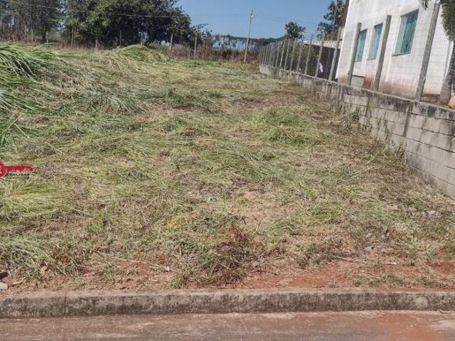 Lote 1.390,58m² Com Projeto Arquitetônico à Venda no Condomínio Gran Ville em Igarapé