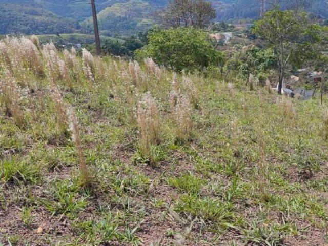 LOTE 1.400 M² ARUJA 15 MIN CENTRO ESCRITURADO