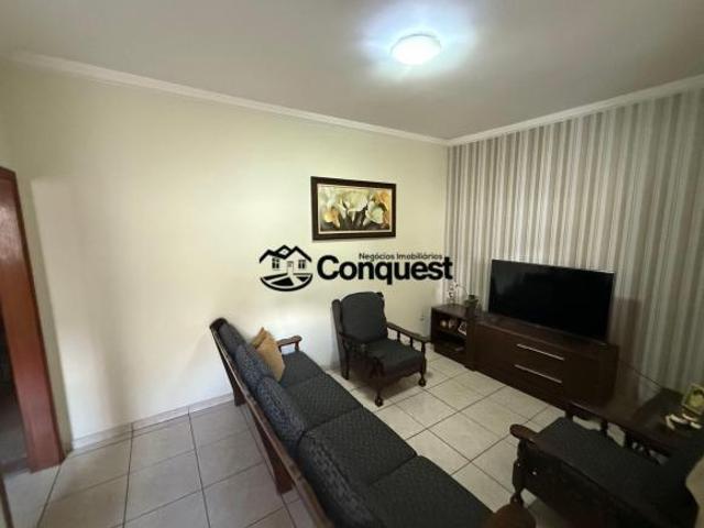 Lote 360m² com 3 Casas + Loja Comercial – Eldorado, Contagem Atrás do Big Shopping