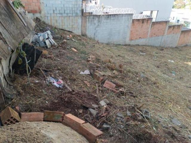 Lote 360m² no Bairro Trevo