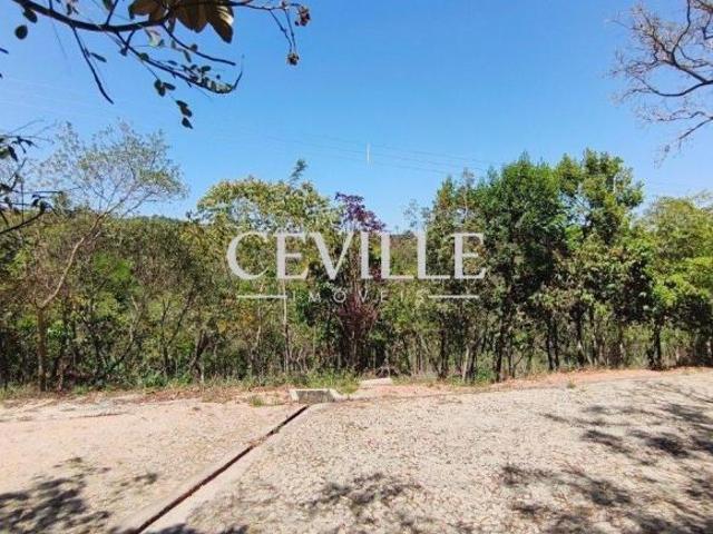 Lote 3000m² com vista no cond Aldeia da Cachoeira