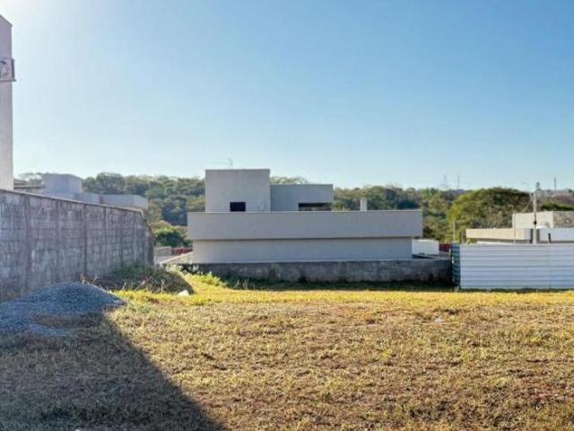 Lote 307 m² Jardins Porto
