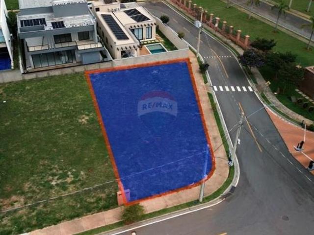 Lote 442m² de esquina à venda | Le Jardin 2 Tororó DF | Condomínio com lazer e segurança