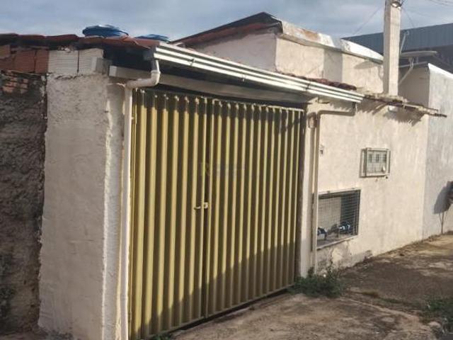 LOTE 450 M2 COM 04 MORADIAS