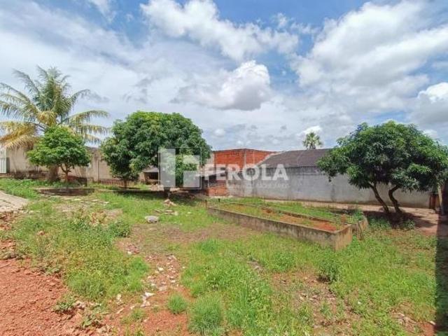 Lote 400 metros escriturado na arniqueira de aguas claras e park way
