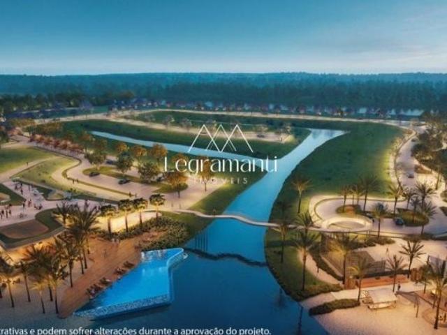Lote 409m² de Esquina no NAU  Frente para Praça