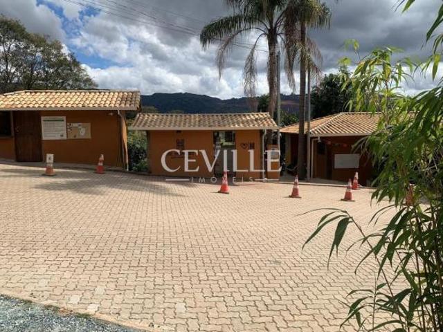 Lote 5000 m² cond. Pasargada