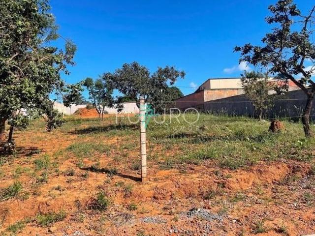 Lote 666,12 m2 Condominio Estância Quintas da Alvorada