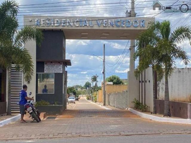 Lote 672m² com 2 casas – Aceita proposta / Permuta