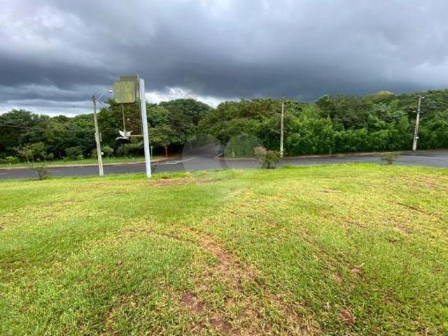 Loteamento à venda em Jardim Santa Júlia, São Carlos