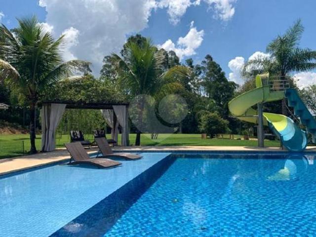 Loteamento com 5 quartos à venda em Vila martins SP