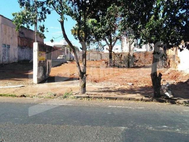 Loteamento e Condomínio