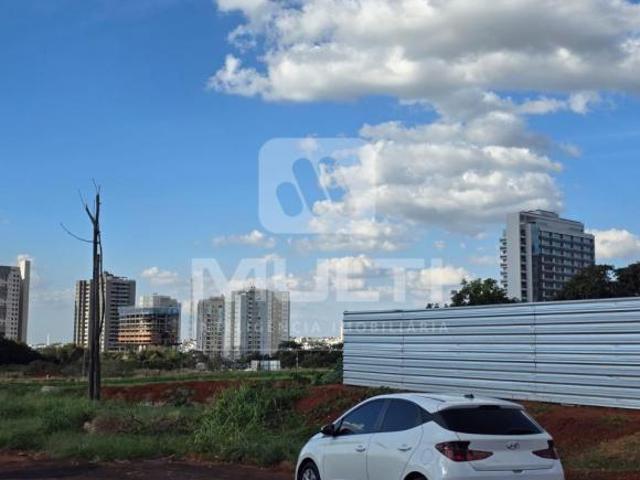 Loteamento e Condomínio para venda em Alto Umuarama, Uberlân