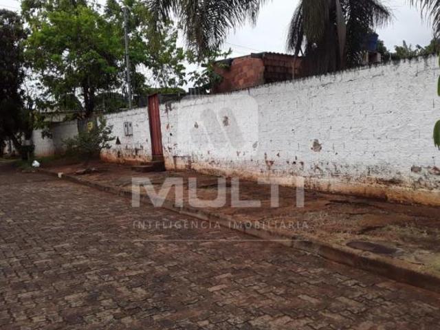 Loteamento e Condomínio para venda em Tubalina, Uberlândia