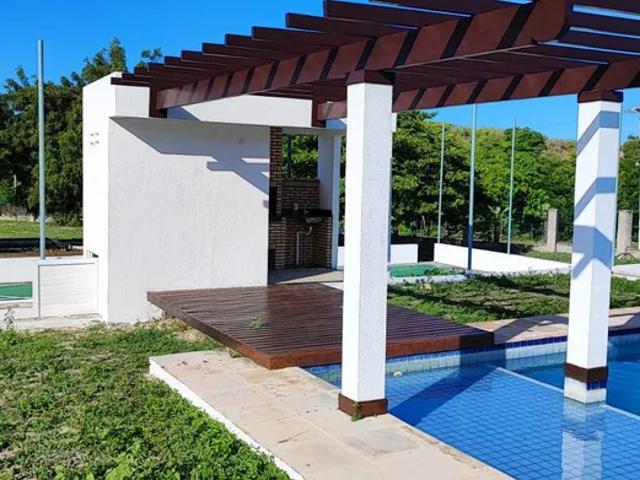 LOTEAMENTO localizado a 1,5km da praia Alameda dos Bouganvilles