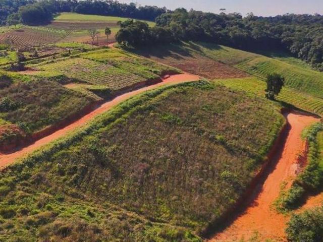 Lotes a partir de *500m²*, localizados no *Bairro Piaí*, km 70 da Rodovia Bunjiro Nakao