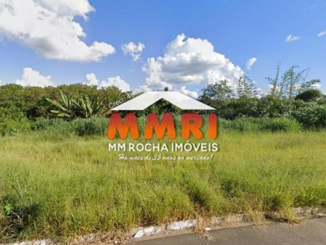 Terreno à venda em Araçoiaba da Serra, JD. Flora, 200,00 m² de área! Venha conferir!