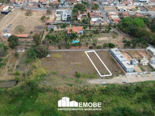 Lotes com excelente localização no bairro Aeroporto