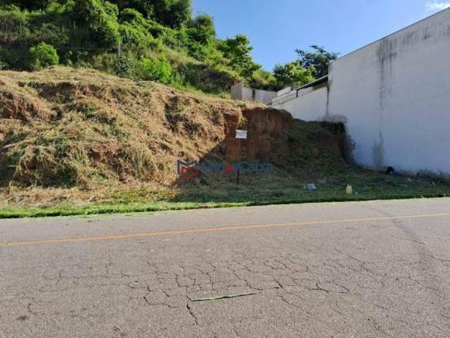 LOTES COM EXCELENTE POTENCIAL PARA MORADIA OU CONSTRUÇÃO ÁREA DE 600M²!