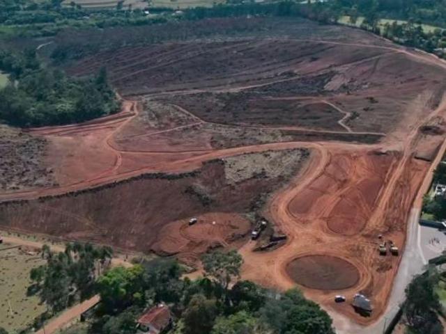 LOTES com Pagamento Facilitado em Bragança Paulista em Condomínio Fechado com Lazer completo e Lago