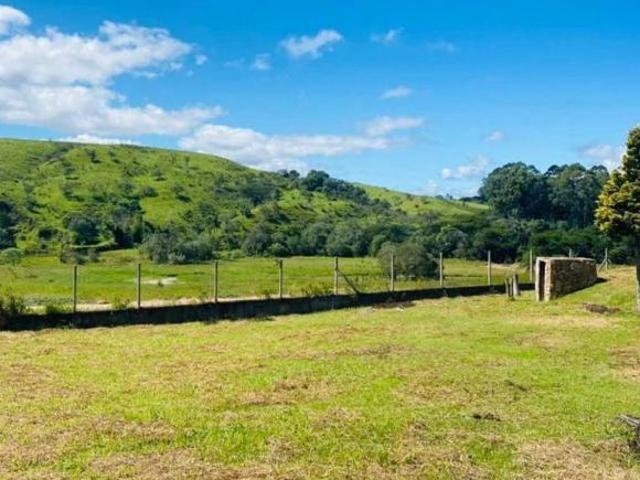 Lotes de 1.000 m² ao lado da Represa de Itupararanga