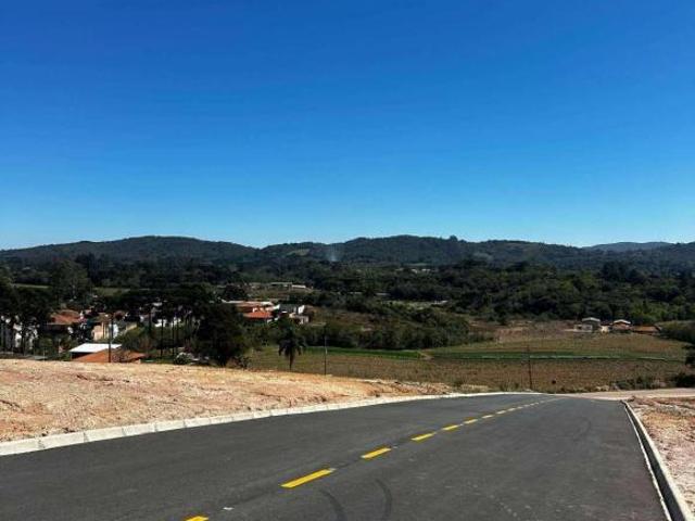 Lotes em Almirante Tamandaré|180m²