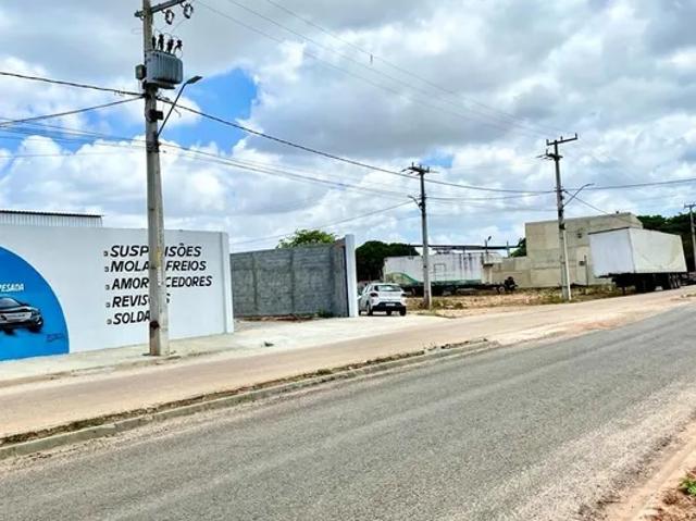 Lotes para galpão com ótima localização próximo à BR 116