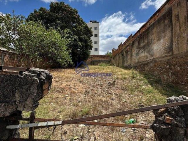 Lote/Terreno 12 x 30 à venda na melhor localização do bairro Rio Branco!