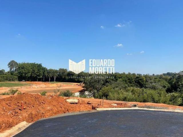 Lote/Terreno à venda no Reserva Village Prado, 341,65m², Rua sem Saída