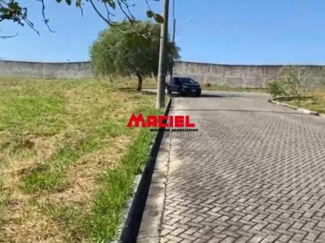 Lote/Terreno à Venda, Cond. Colinas do Parahyba 1001 m² por R$ 350.000
