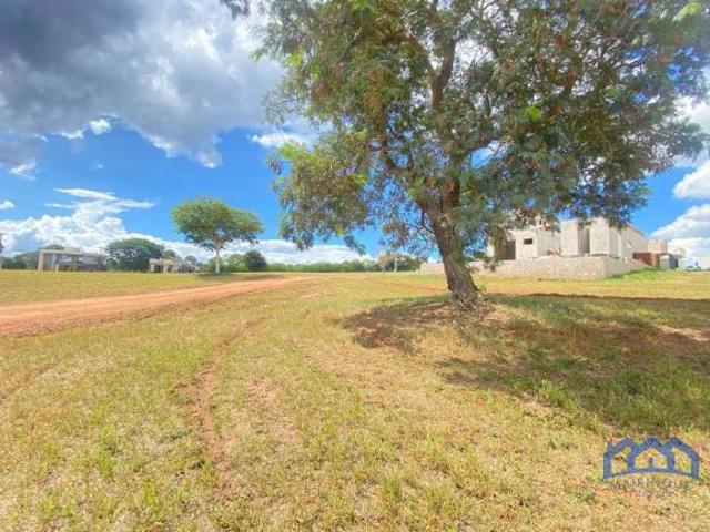 Lote/Terreno à Venda, 450 m² por R$ 100.000 Cód. ch2169