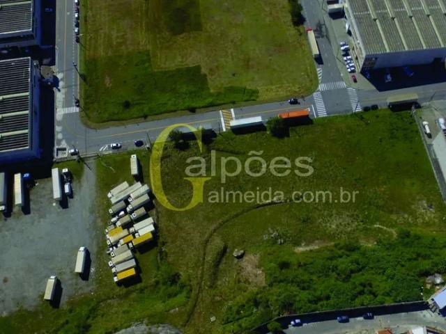 Lote/Terreno para venda possui 6335 metros quadrados em Jardim Alvorada Jandira SP