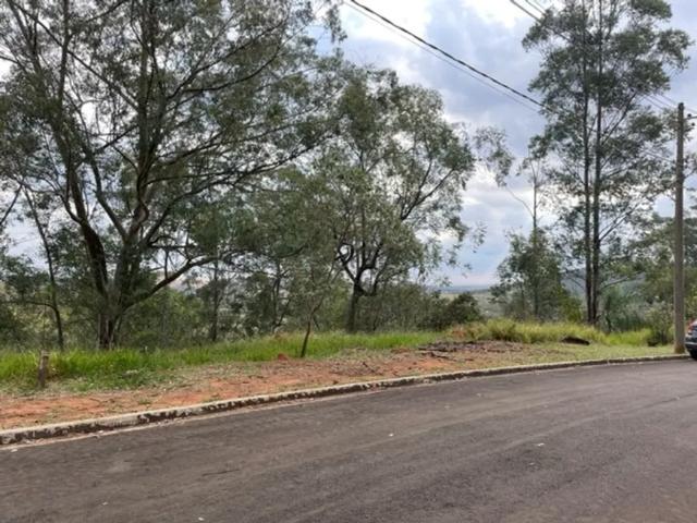 Lote/Terreno para venda tem 2952 metros quadrados