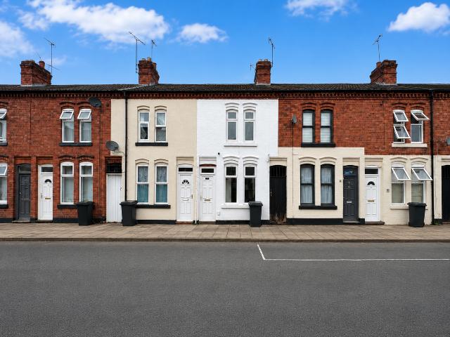 Lothair Road, Leicester LE2, 3 bed terraced house to rent, £1,295 pcm | PrimeLocation