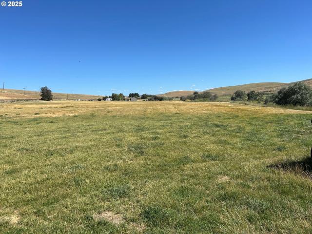 Lots and Land: MLS #195912