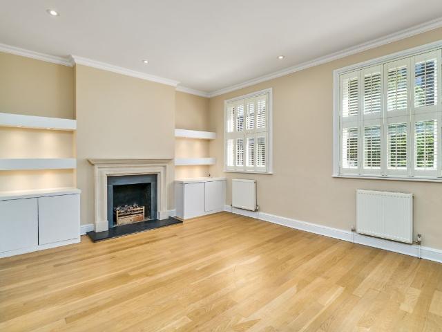 Lots Village, Chelsea SW10, 3 bed flat to rent, £3,500 pcm | PrimeLocation