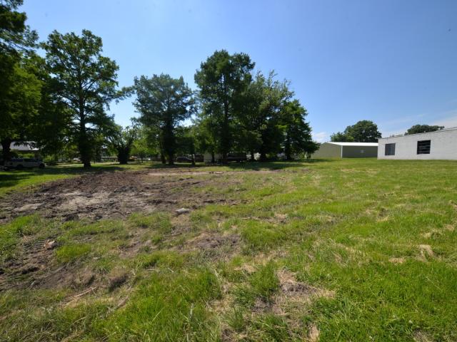 Lots 14 16 W 4th Street