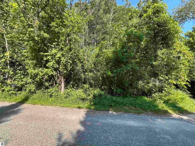 Lots 5 & 20 Wak Wing Drive